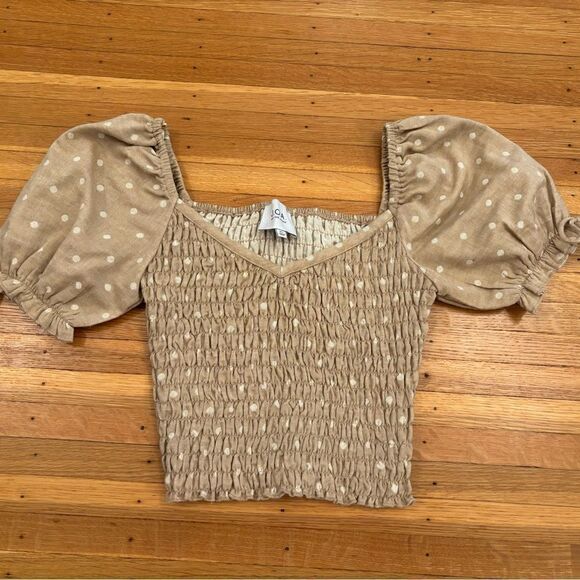 J.O.A. | Tops | Joajust One Answer Beige Polka Dot Puff Sleeve Smocked ...